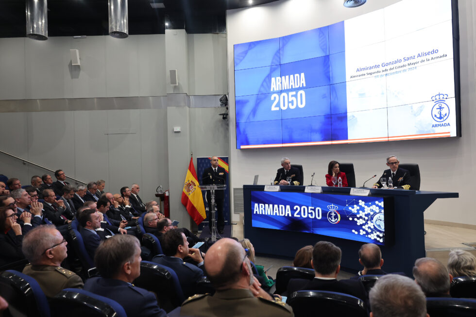 La Ministra de Defensa Presenta el Documento Estratégico ‘Visión Armada ...